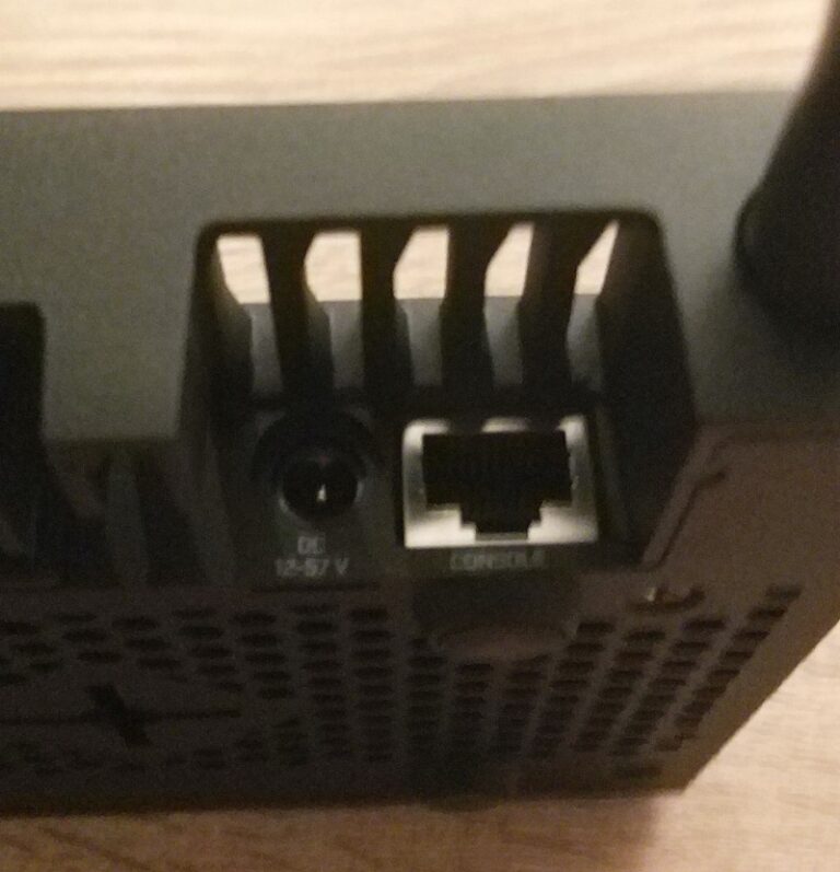 MikroTik 4011 kilka słów i testów - Mikrotikon.pl